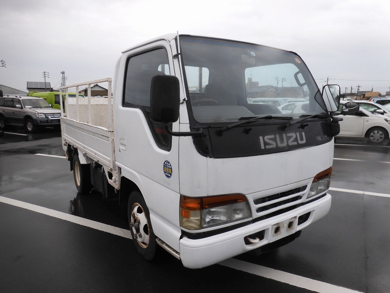 ISUZU | Japanese used Vehicles exporter Tomisho